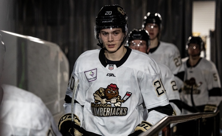 The path from prep school to the USHL: Not always an easy one