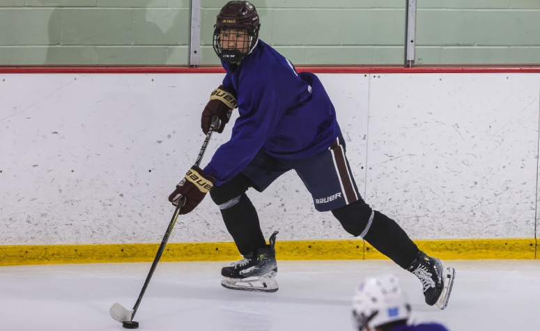 5 standout '10s defenders from Mass. Hockey boys festival